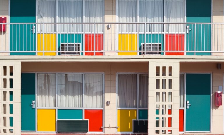 What is the Difference Between Hotel and Motel? (Explained)